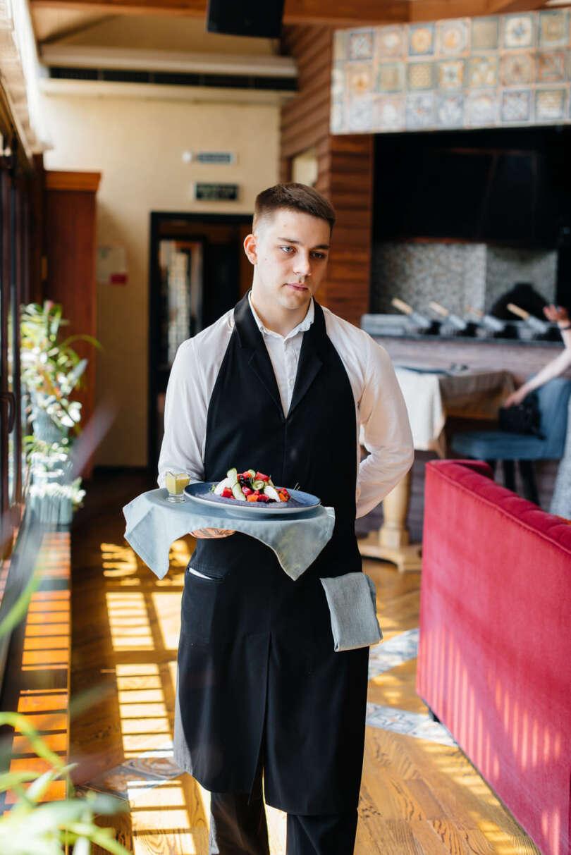 Food Attendant Offer for Students – Easy-Travel USA Program